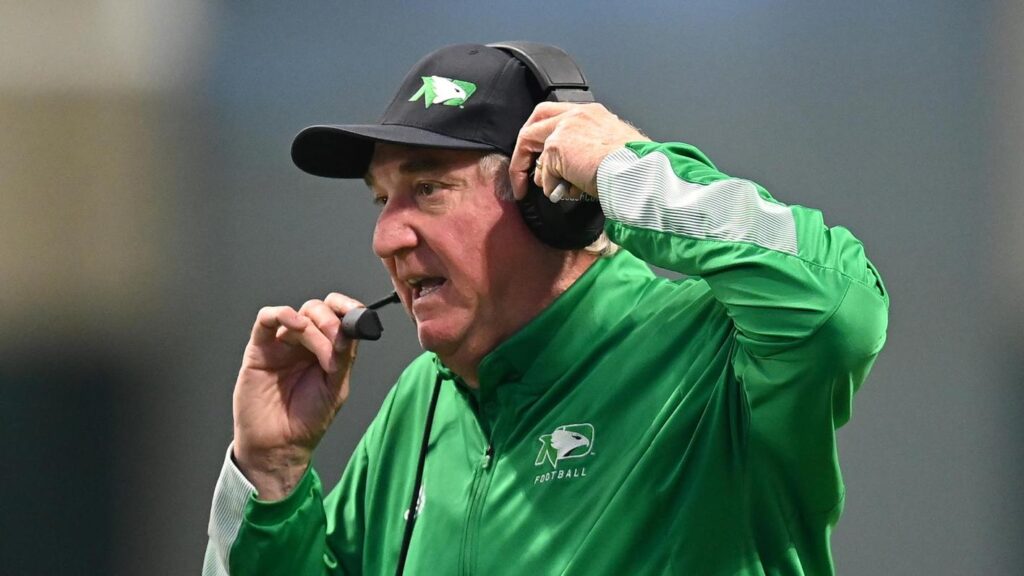 North Dakota Extends Schweigert Through 2027 - Fear The FCS